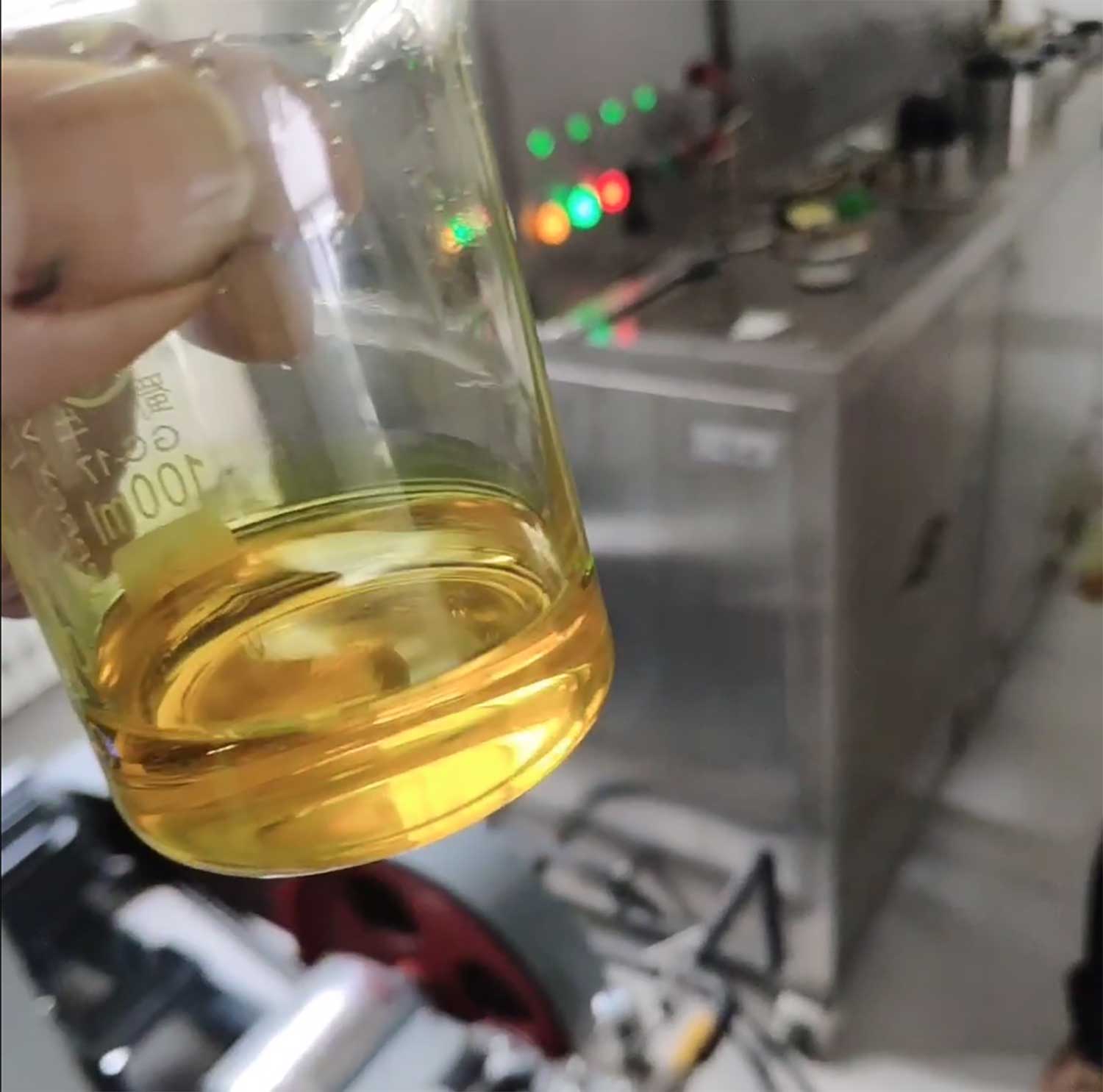 CO2 Extraction Process - The Best Beginner's Guide in 2022